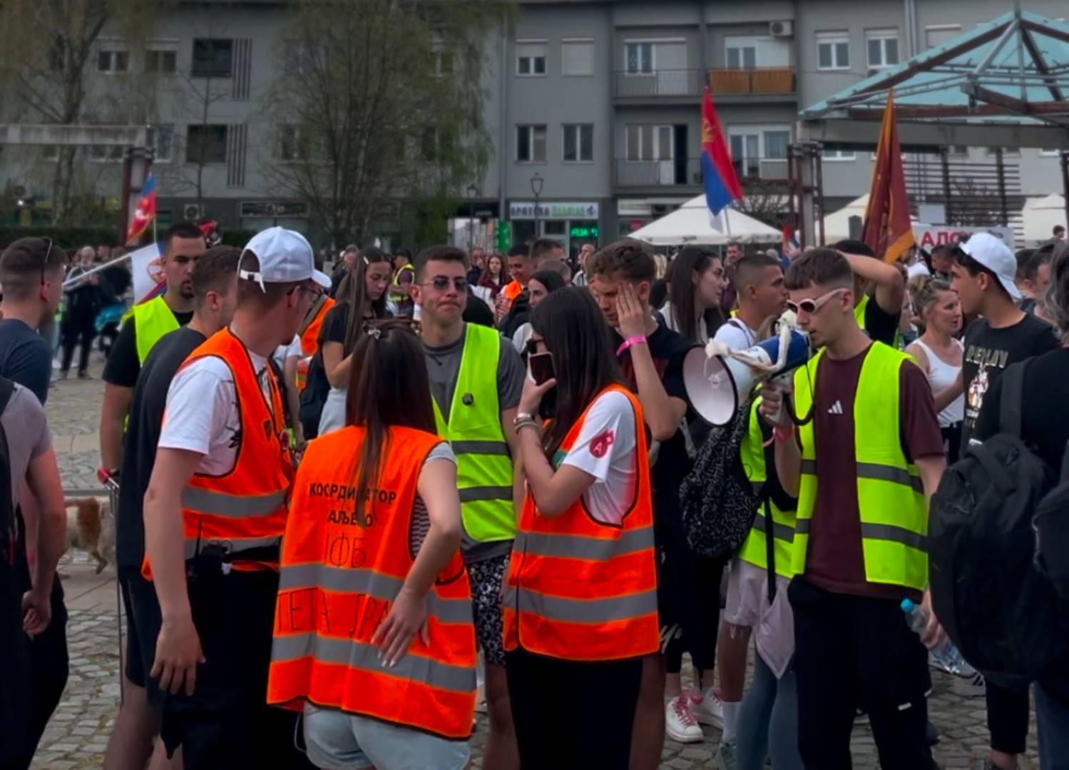 Sutra studentski protest ispred suda i tužilaštva u Novom Sadu ...