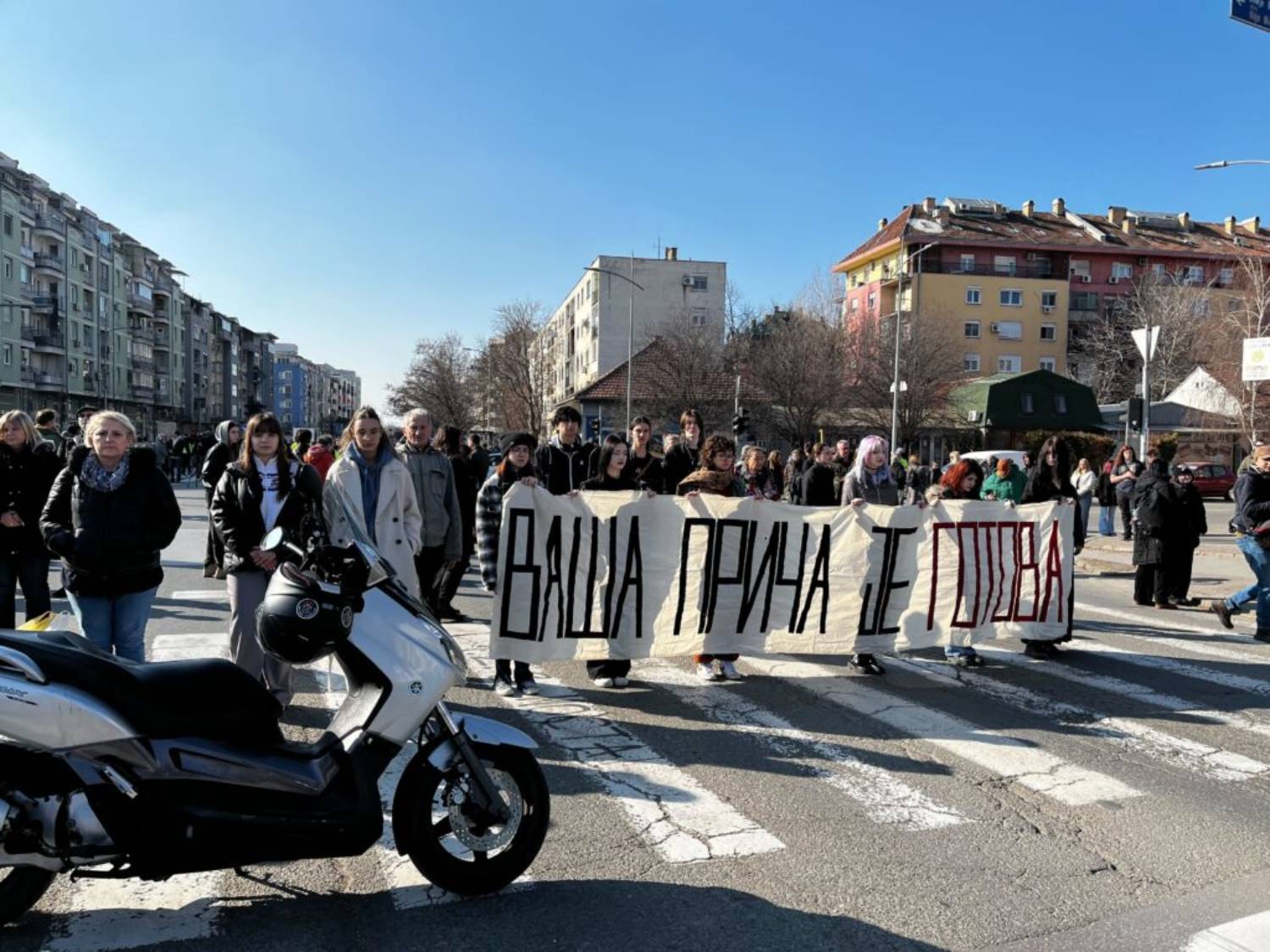 Studenti i građani širom Srbije i danas odali poštu stradalima u ...