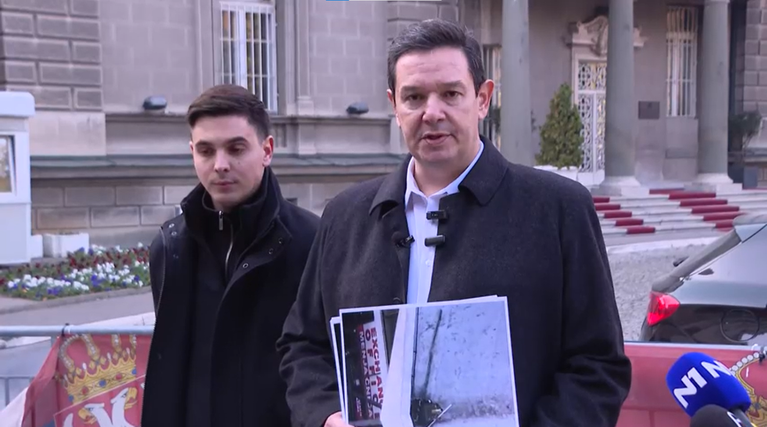 Šarović: Uklonili kotve koje su držale nadstrešnicu na Železničkoj, ovo ...