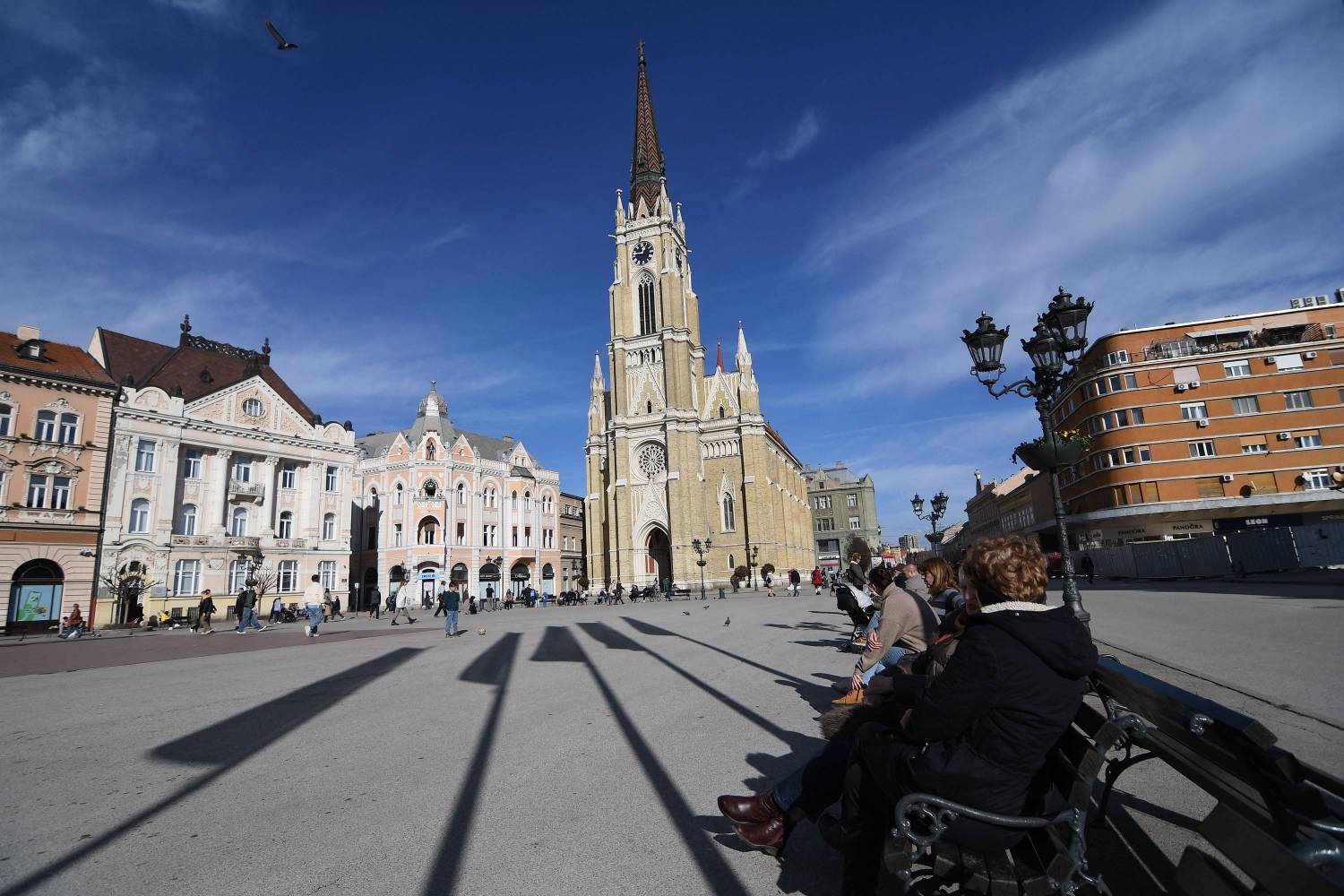 Novi Sad: Zaposleni u Gradskoj upravi ne dolaze sutra na posao ...