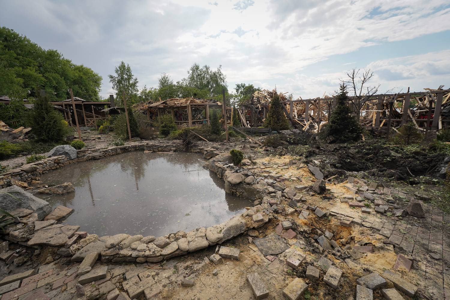 Ruska vojska saopštila da je zauzela selo Bilogorivka na istoku Ukrajine - Naslovi.net