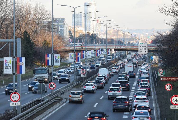 Velike gužve na putevima: Kolone na Horgošu i auto-putu Miloš Veliki ...