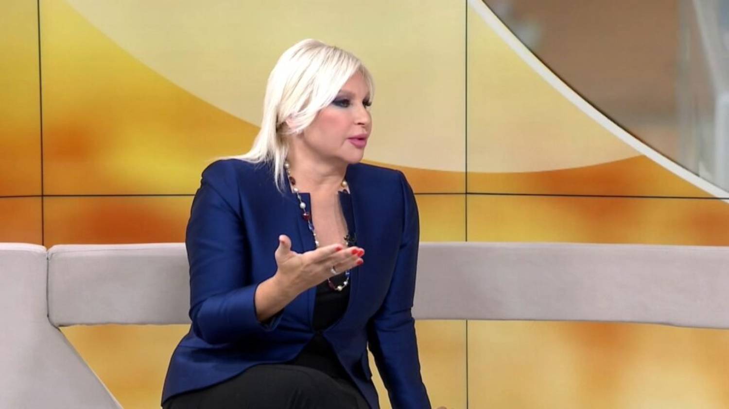 Tužilaštvo: Bivša ministarka Zorana Mihajlović saslušana u vezi sa padom nadstrešnice - Naslovi.net